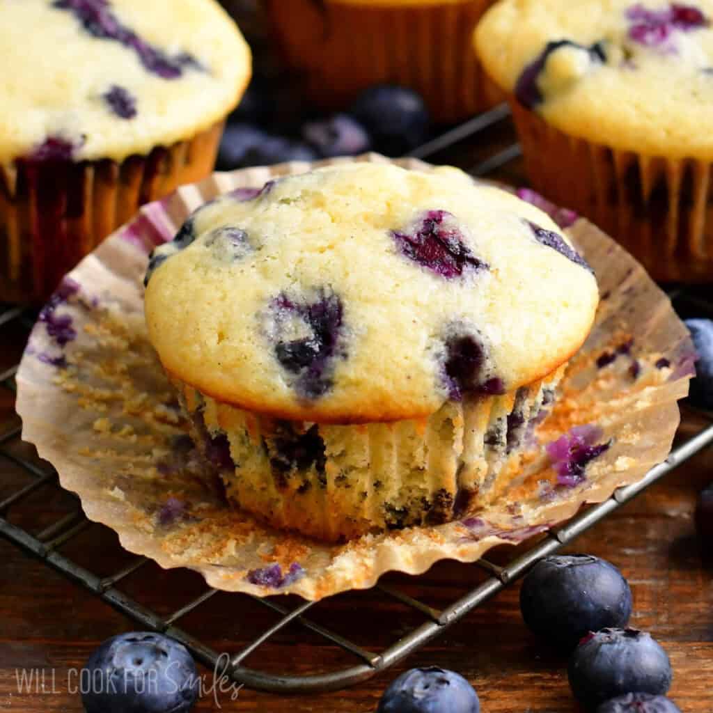 Easy Blueberry Muffins Recipe - Will Cook For Smiles