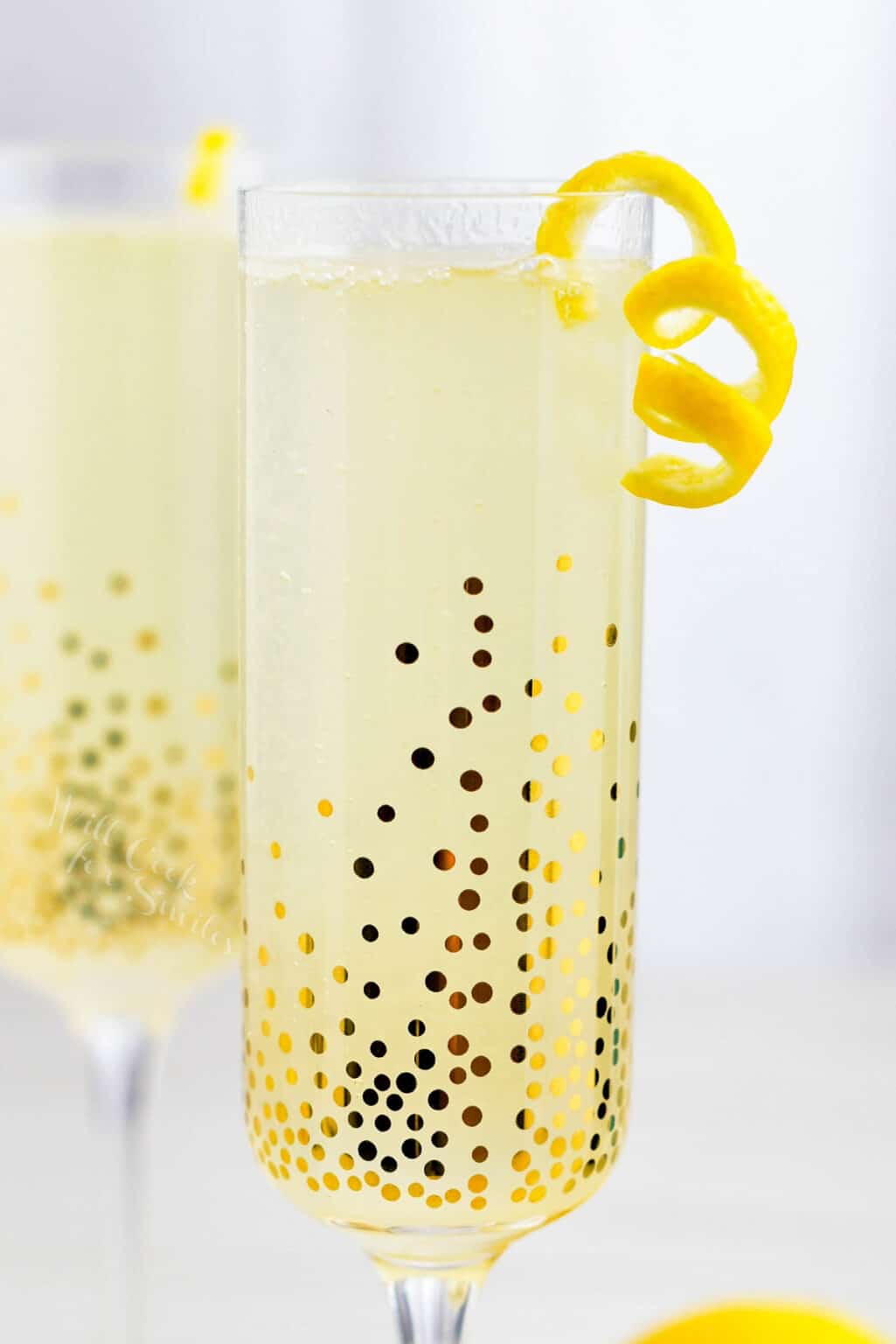 French 75 Cocktail Recipe