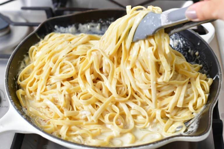 Pasta with Garlic Parmesan Cream Sauce, Tomatoes, and Basil