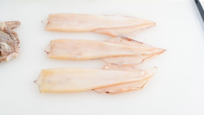 How to Clean Squid - Photo and Video Guide and Ways To Cook It