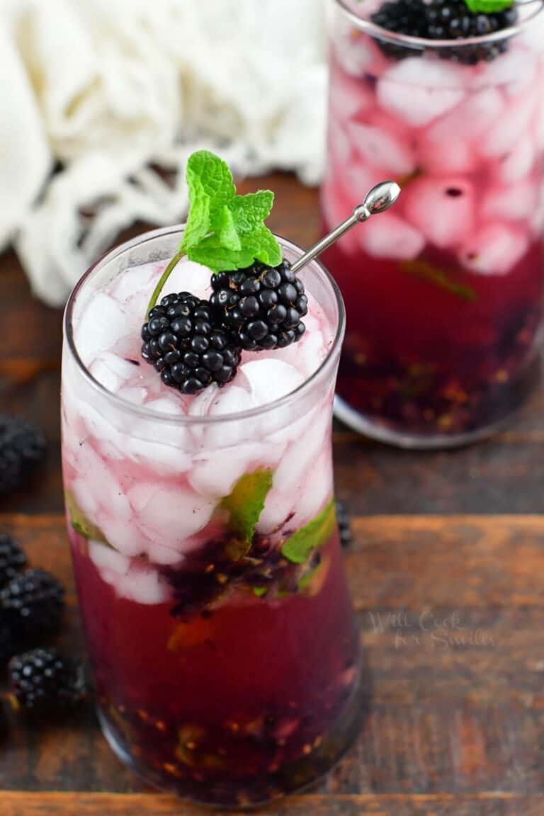 Blackberry Spritz - Will Cook For Smiles